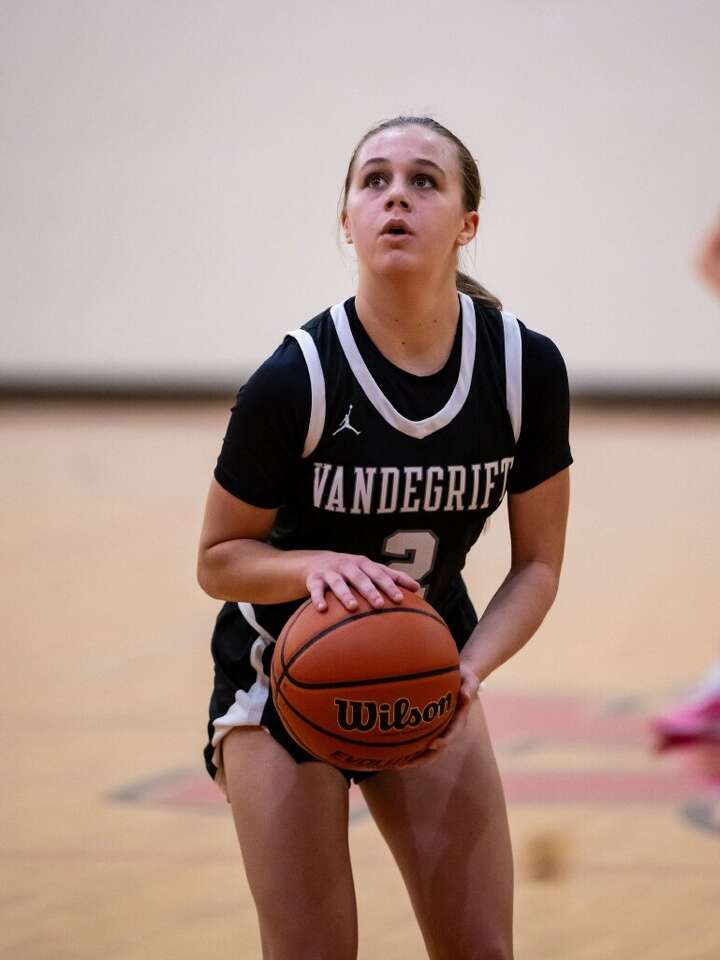 Girls high school basketball: Liberty Hill, Vandegrift, Westlake roll