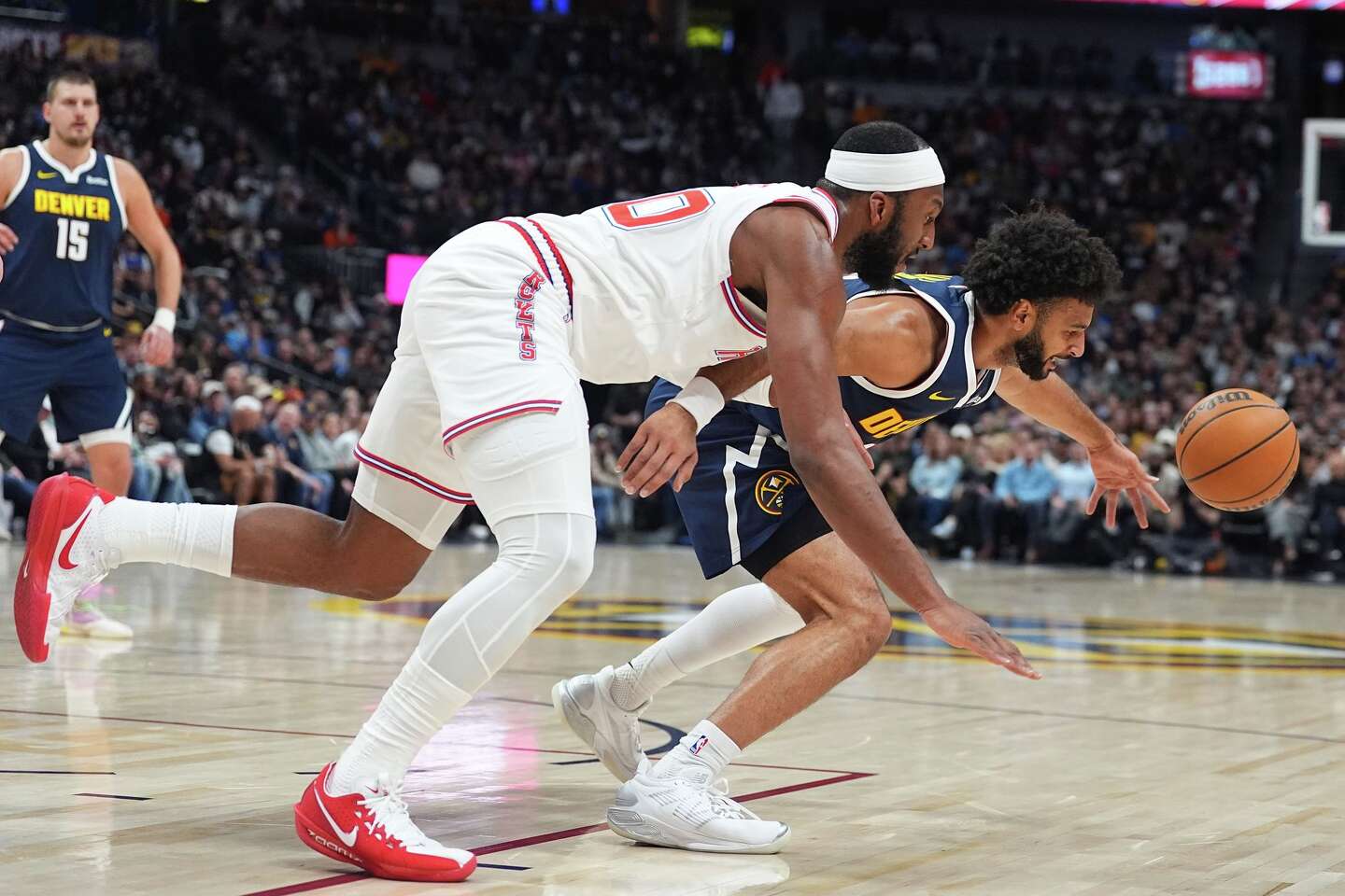 Rockets-Nuggets: NBA two-minute report says officials missed 3 calls