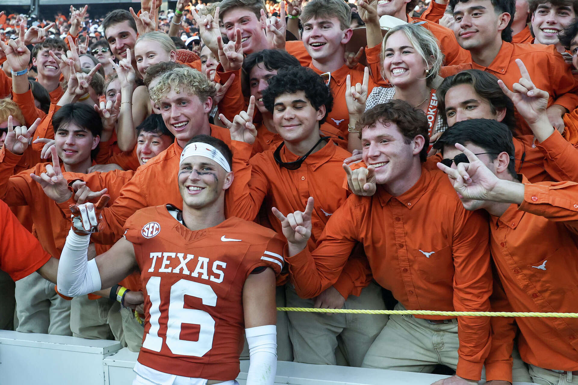 Longhorns’ Taaffe honored with Wuerffel Trophy for off-field impact