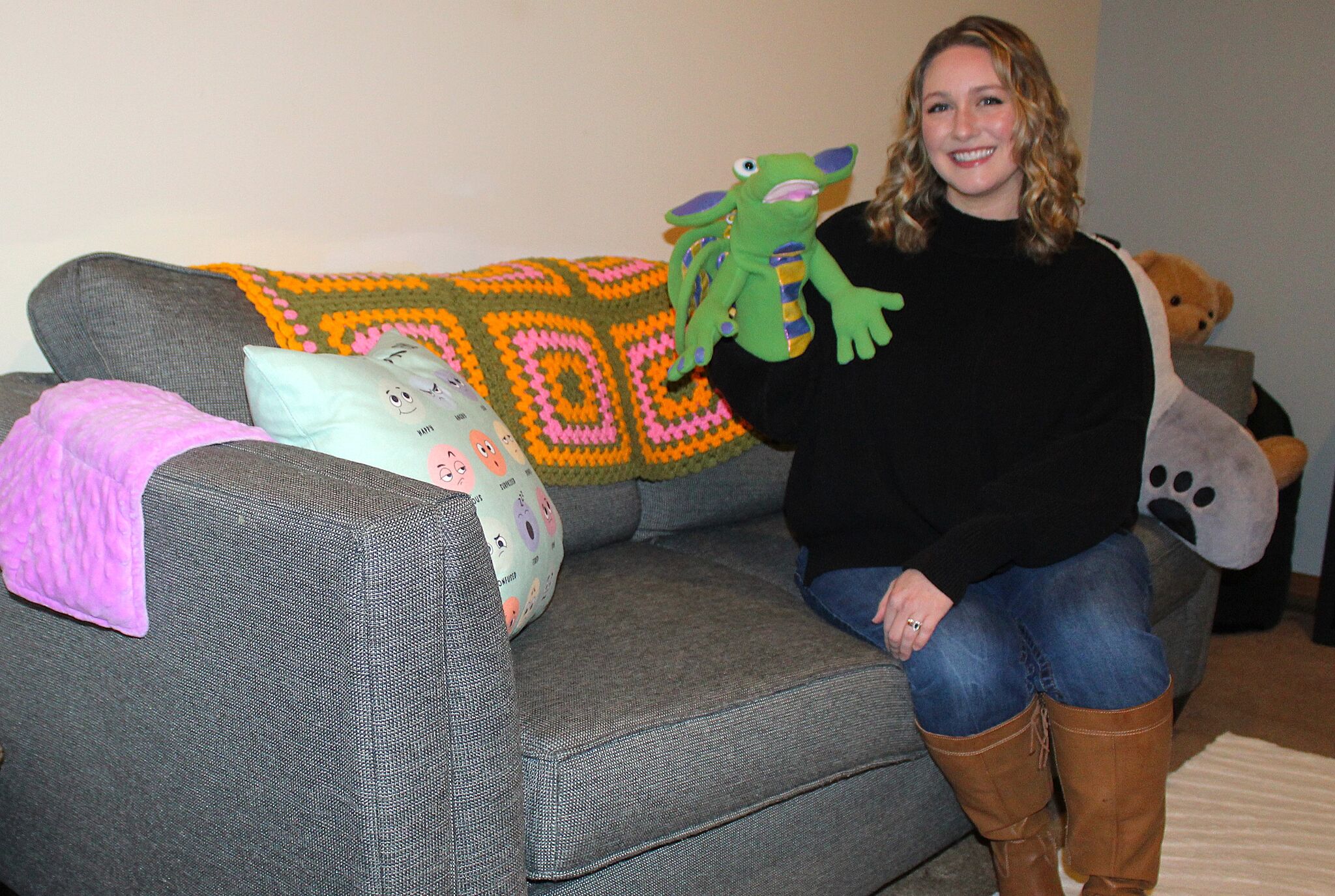 Nigerian villagers are rattled by US airstrikes that made their homes ...