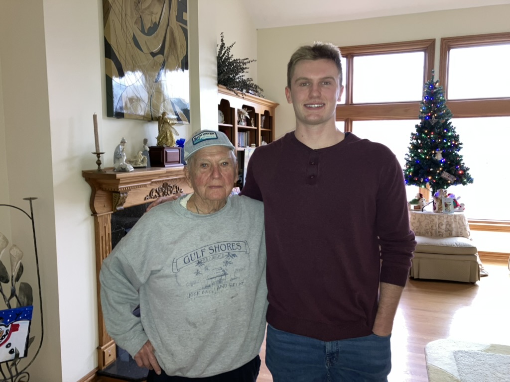 Edwardsville IL man’s quick action saves 90-year-old man