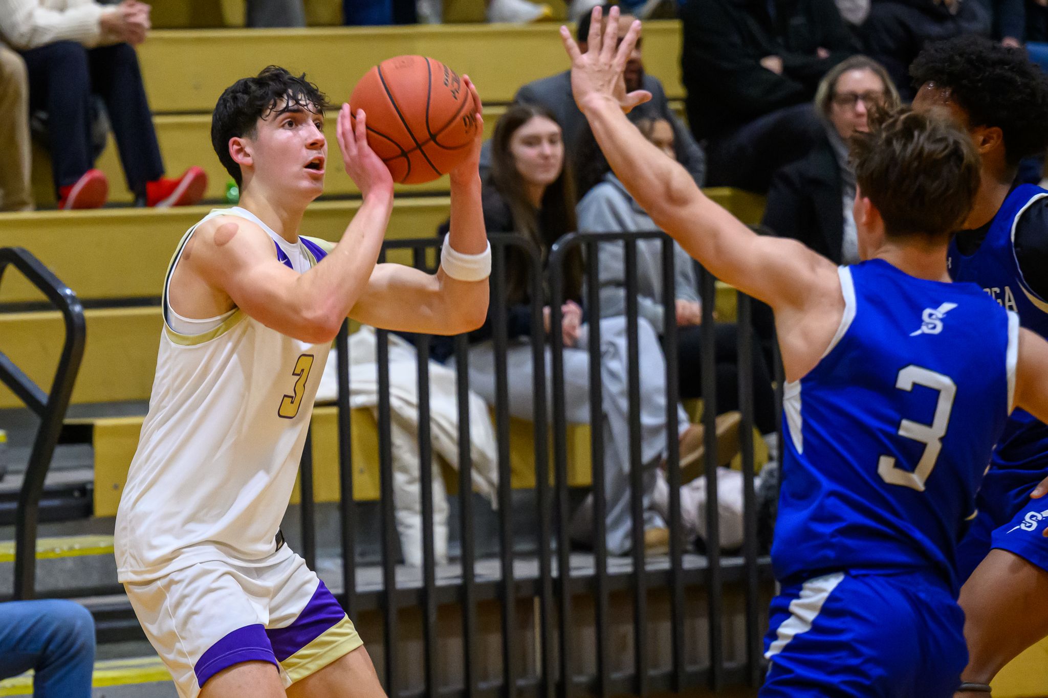 CBA aims for Suburban Council, Section 2 boys' basketball titles