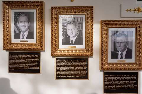 Sleepy. Divisive. A fan of young Trump: A look at the new plaques on ...