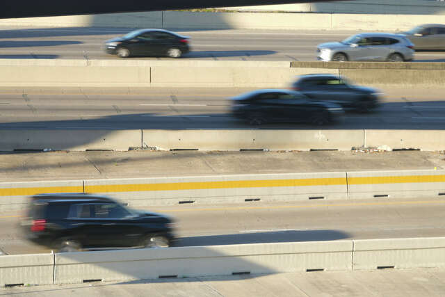 Houston 610 connector ramps get reflective stripes for more visibility