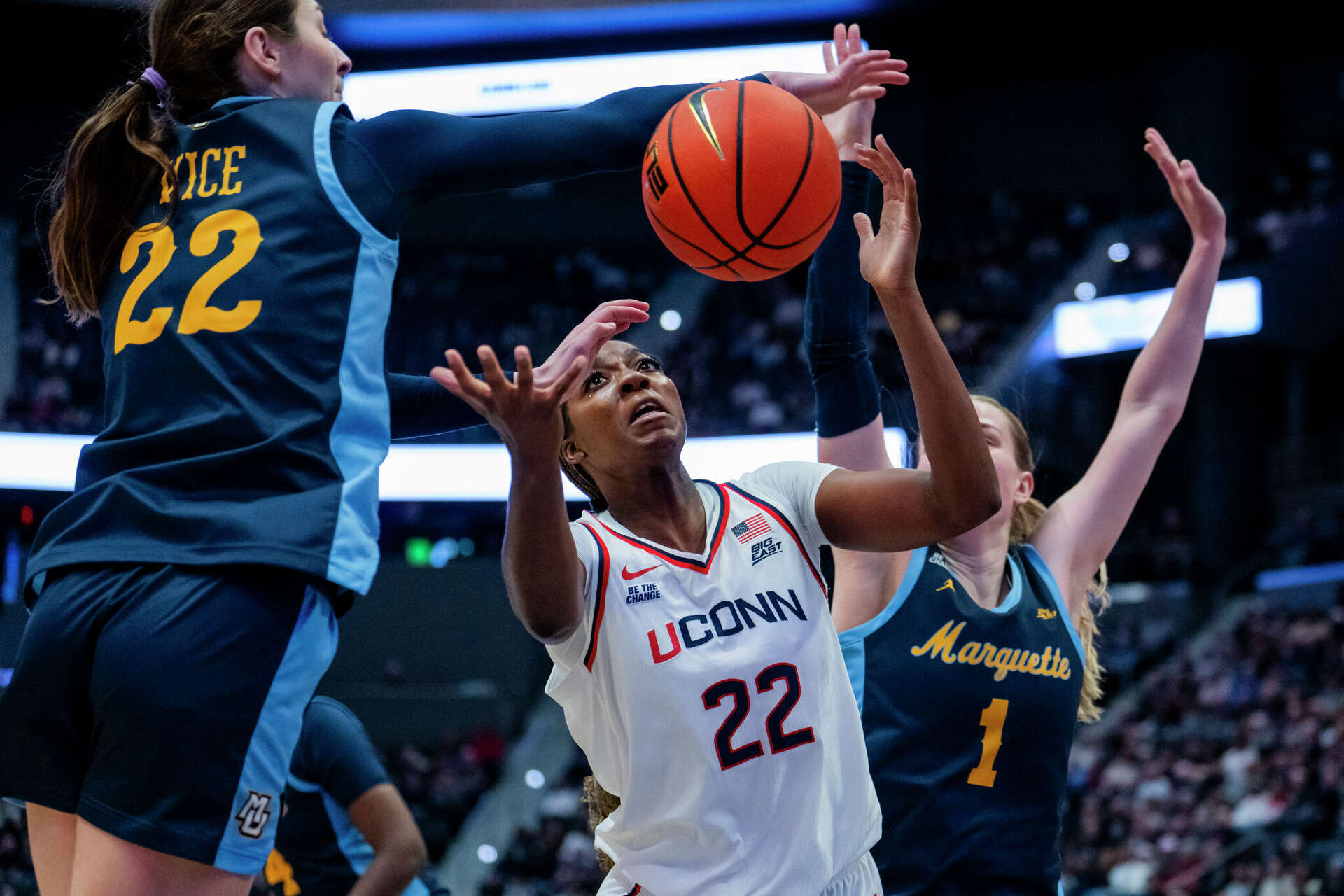 UConn women's basketball team rolls past Marquette
