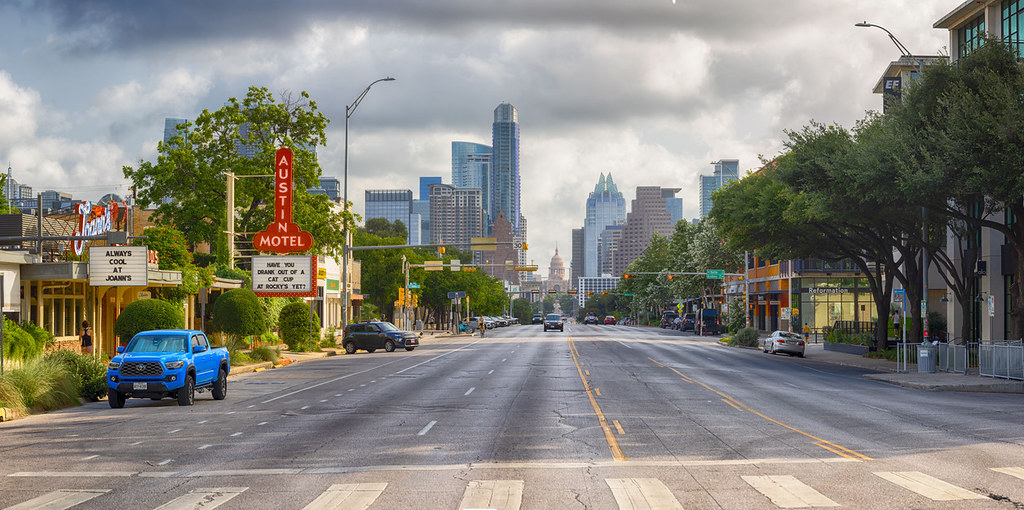 Legacy Austin businesses shutter on South Congress Avenue