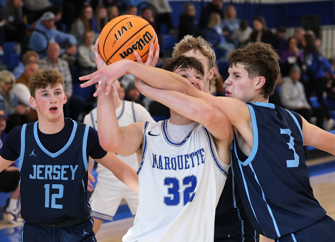 Romanian court sentences US rapper Wiz Khalifa to 9 months for drug ...