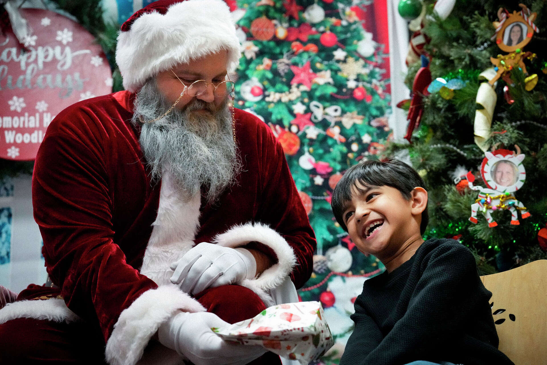 What it's like to be Santa Claus in Texas during Christmas