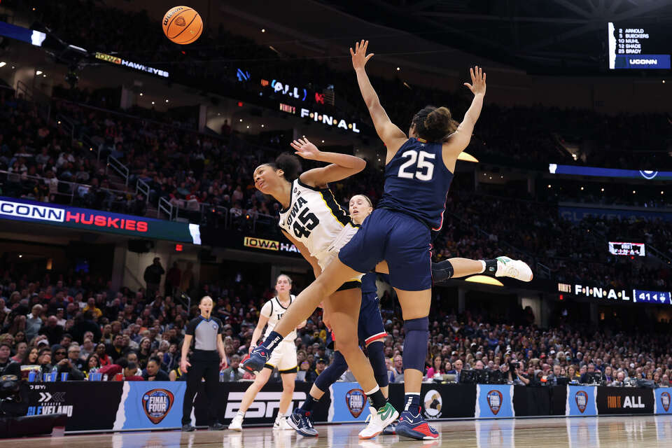 How to watch UConn vs. Iowa in Women's Champions Classic