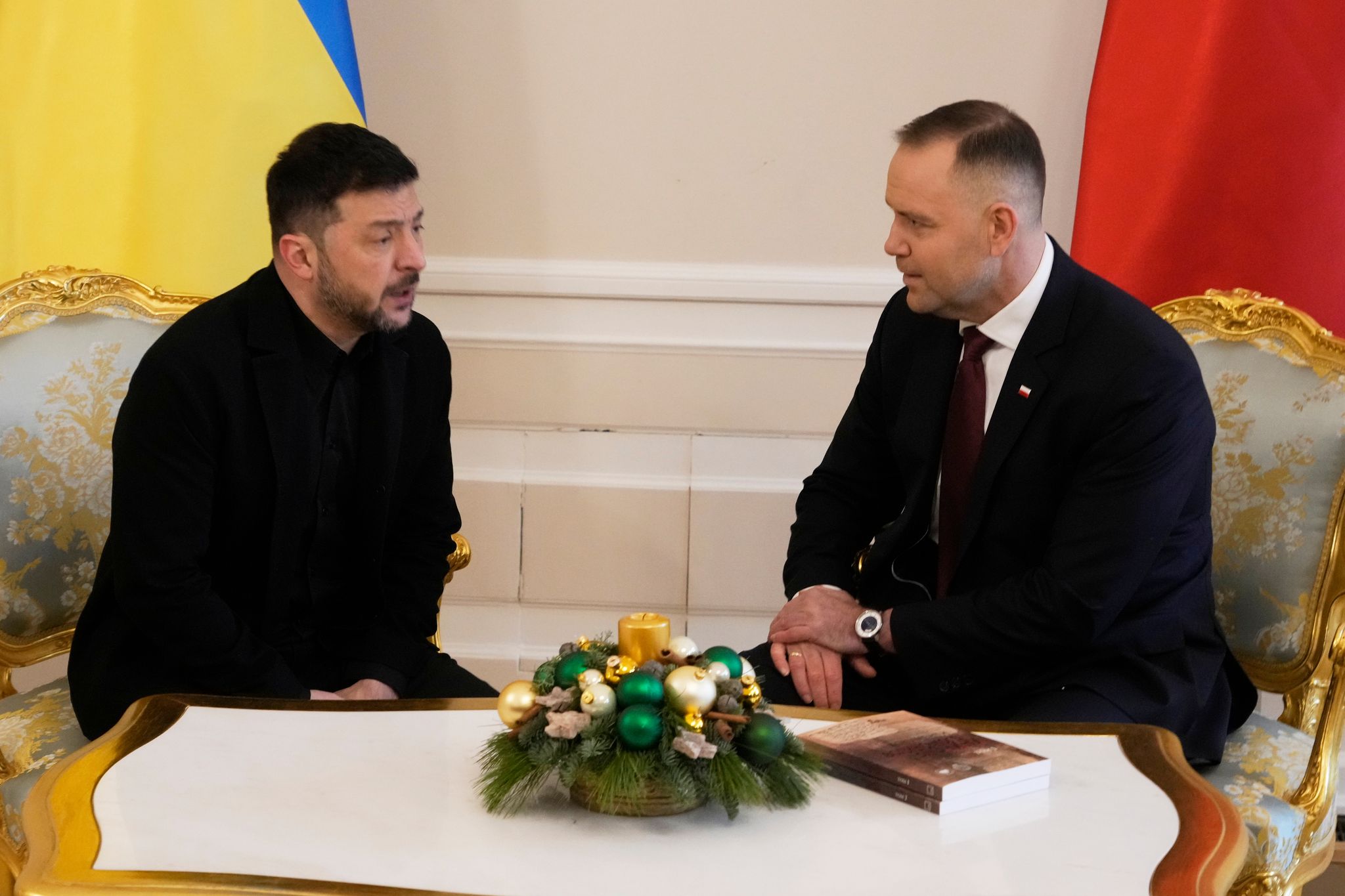 Ukrainian and Polish presidents show unity against Russia, address ...