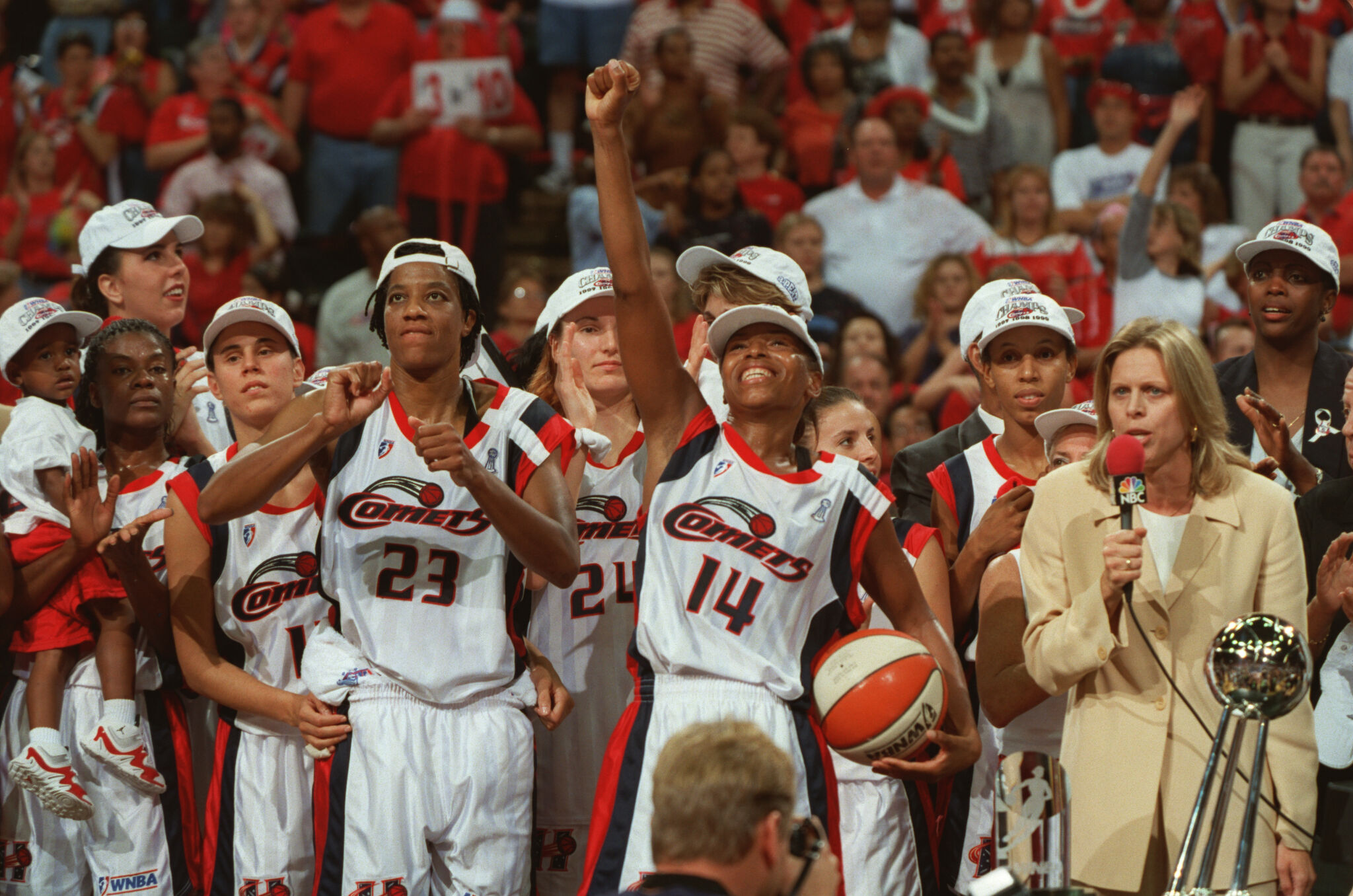 Rockets owner to buy WNBA team, revive Houston Comets