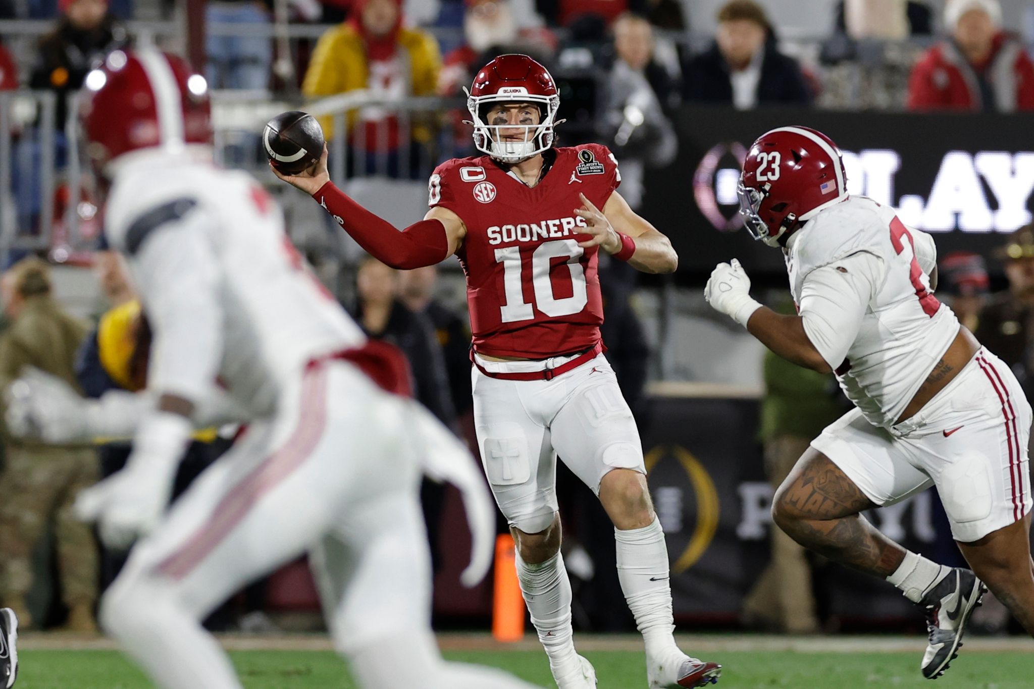 Oklahoma quarterback John Mateer and linebacker Kip Lewis to return for ...