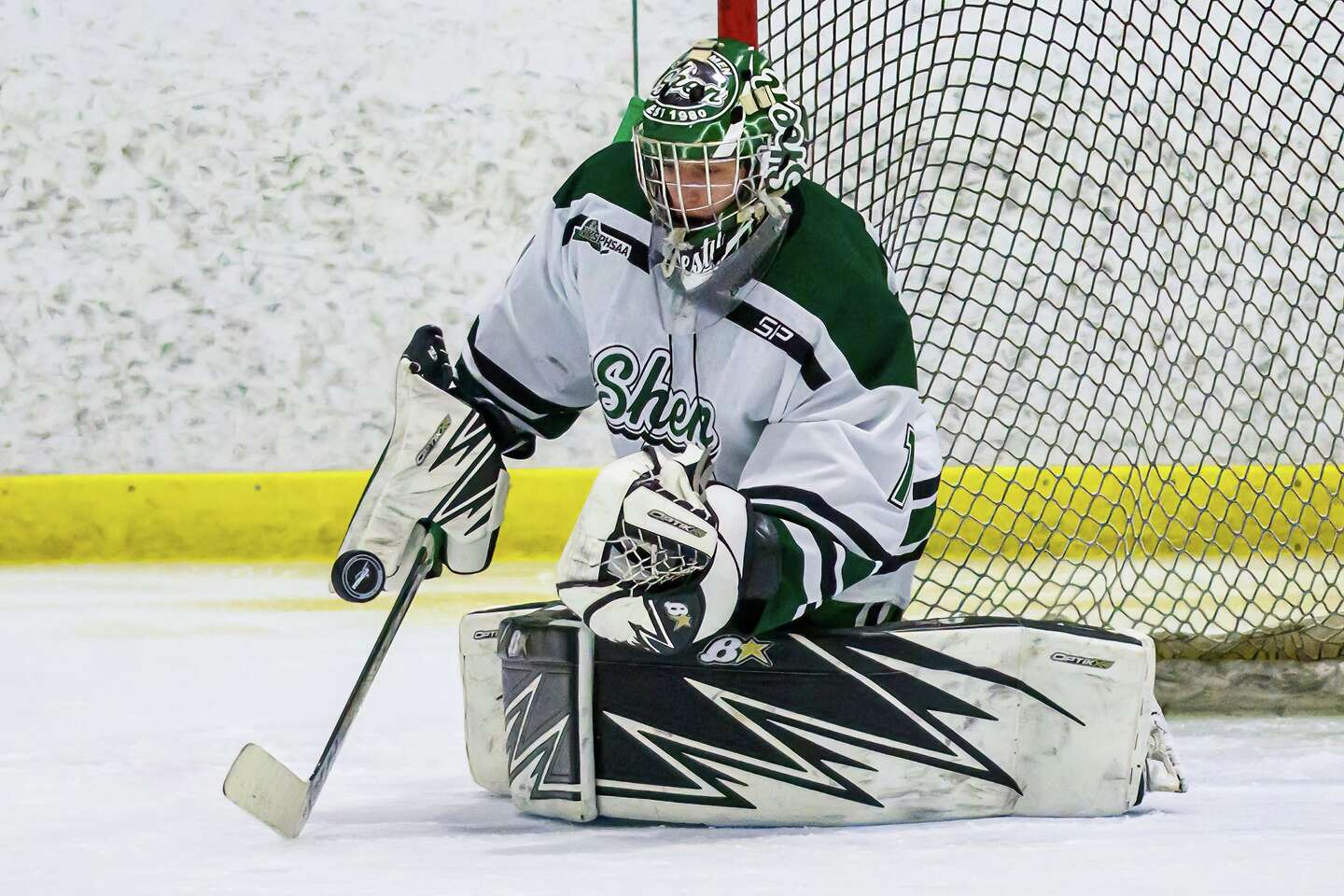 Shen hockey beats Saratoga behind Gavin Cronin's hat trick