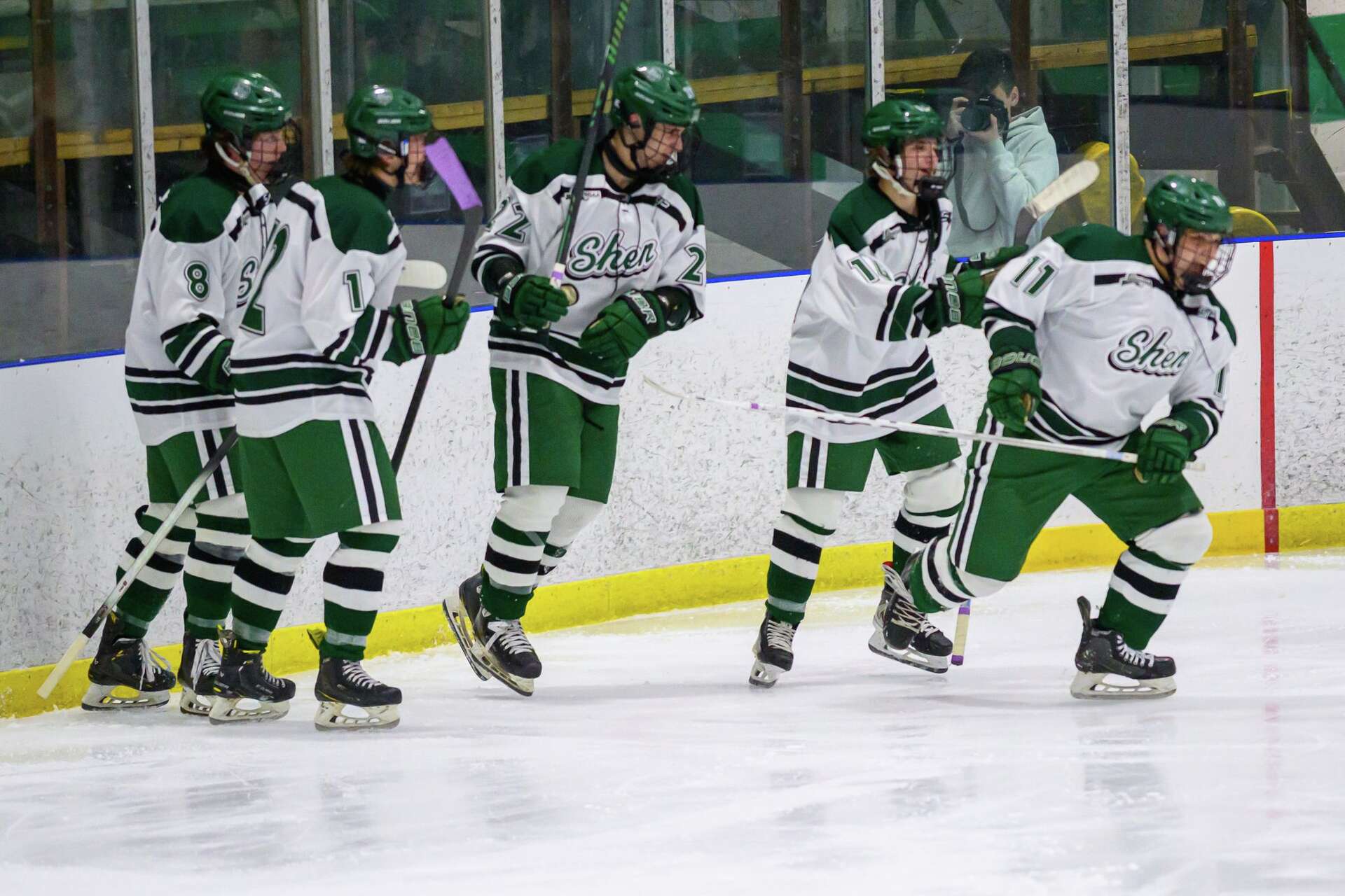 Shen hockey beats Saratoga behind Gavin Cronin's hat trick