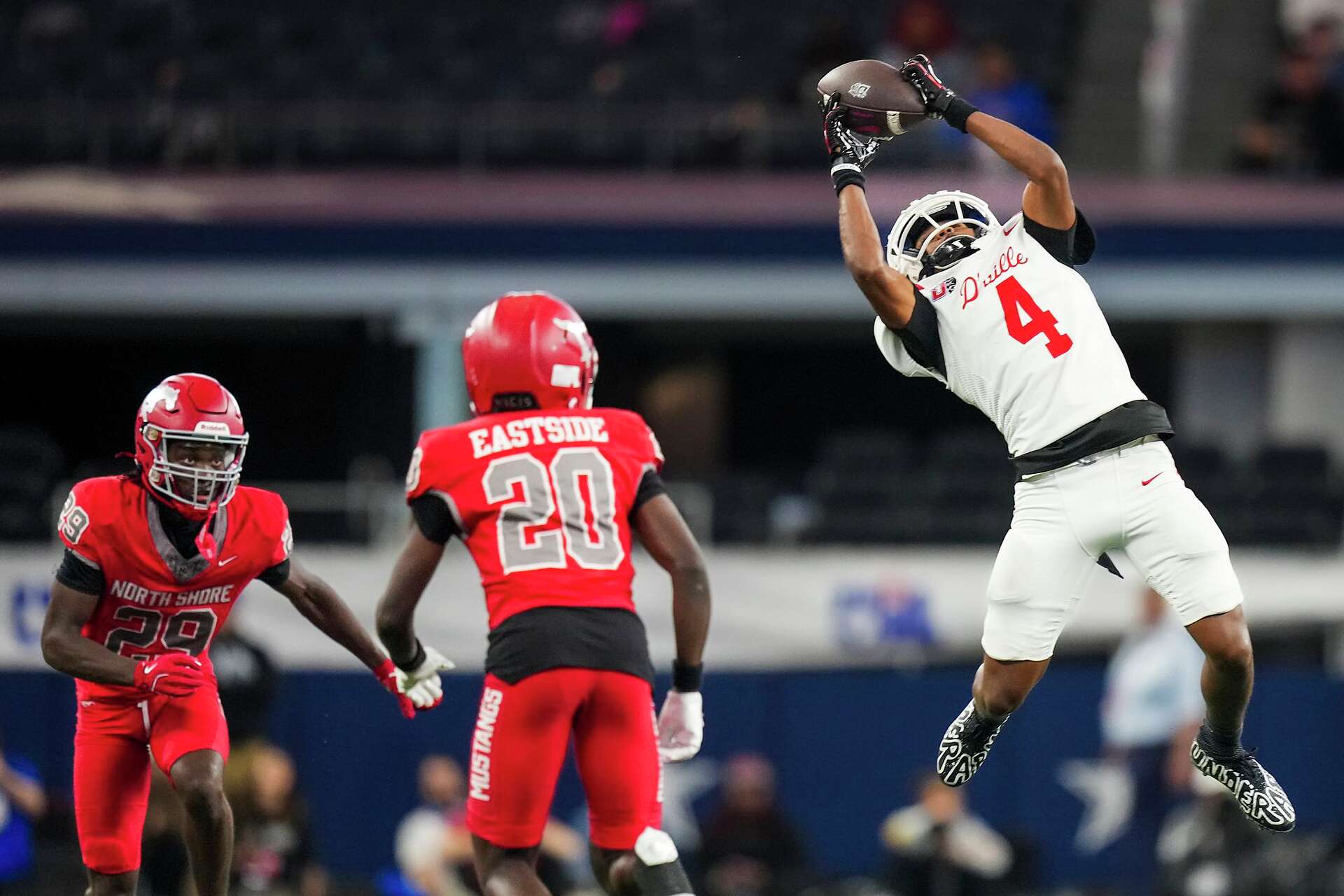 North Shore holds on to beat Duncanville in state championship game