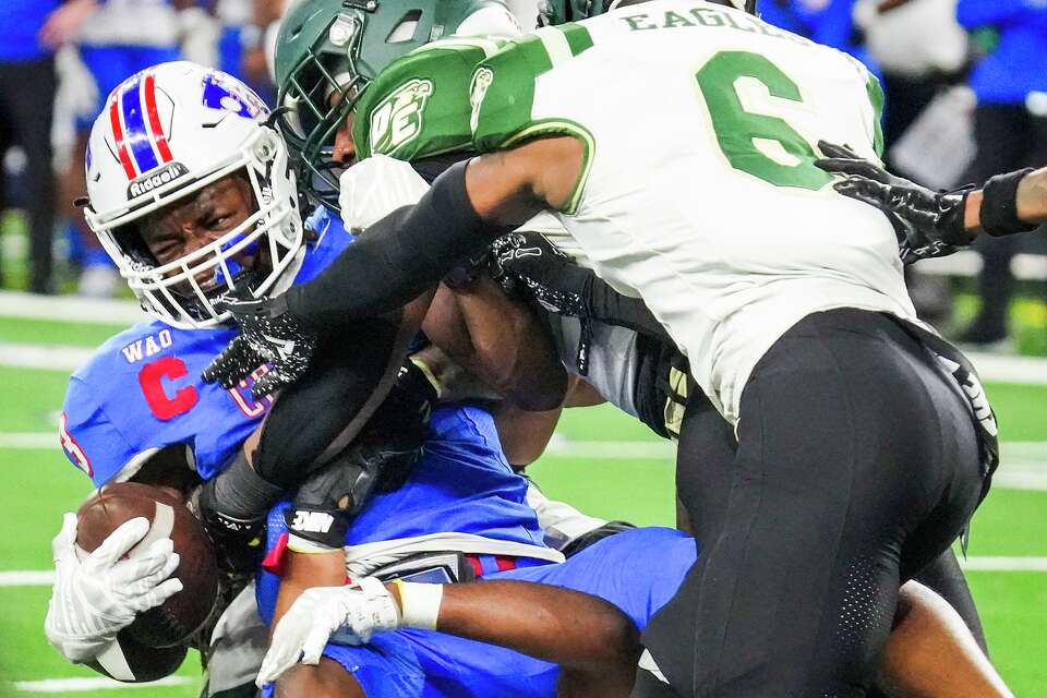 Historic C.E. King season ends with loss to DeSoto in state title game