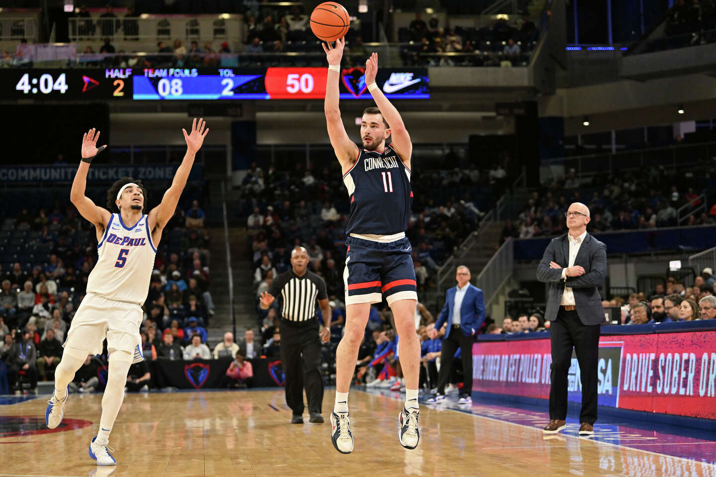 Can Alex Karaban set UConn 3-point record after passing Rip Hamilton?