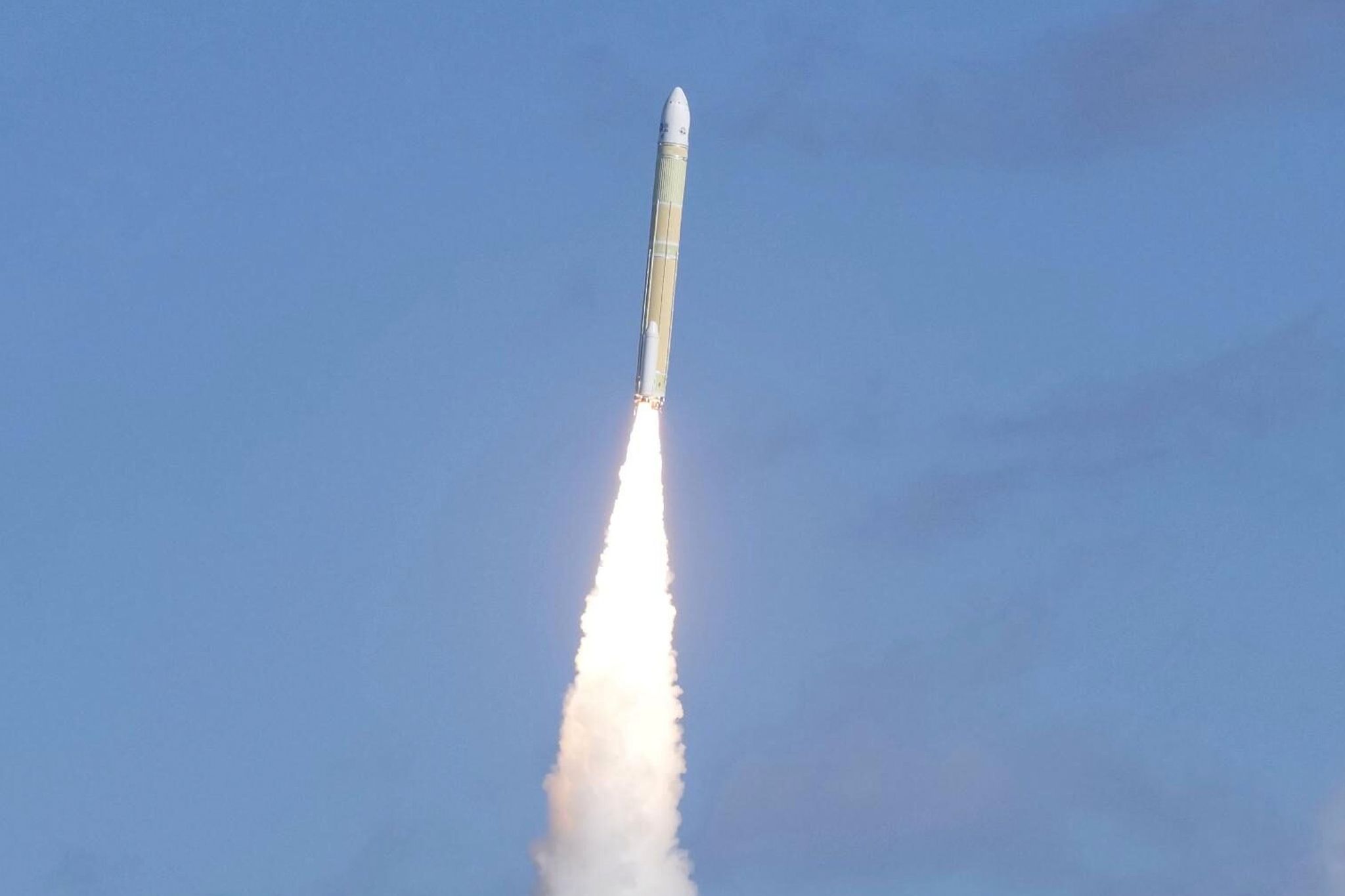 Japan's new flagship H3 rocket fails to put geolocation satellite into ...