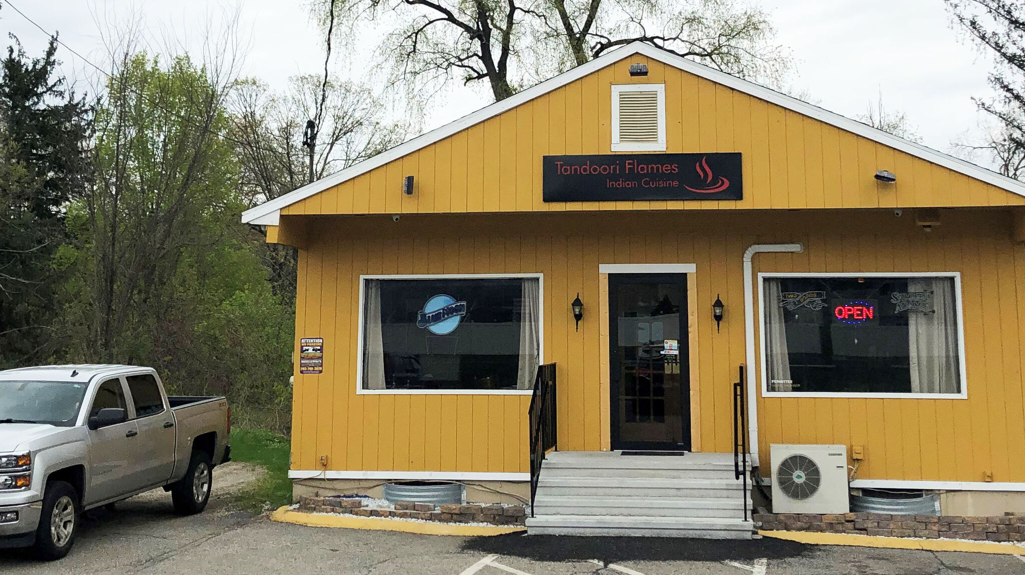 New Milford Indian restaurant Tandoori Flames to close after 7 years
