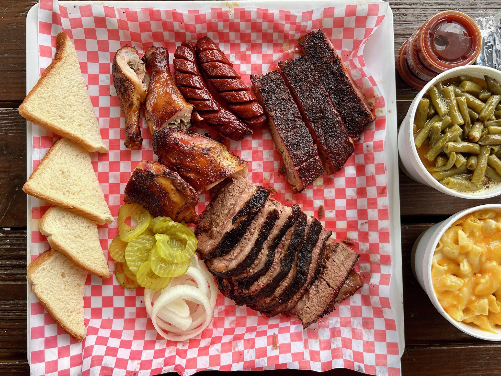 San Antonio's giant concha at Panfila Cantina nails flavors