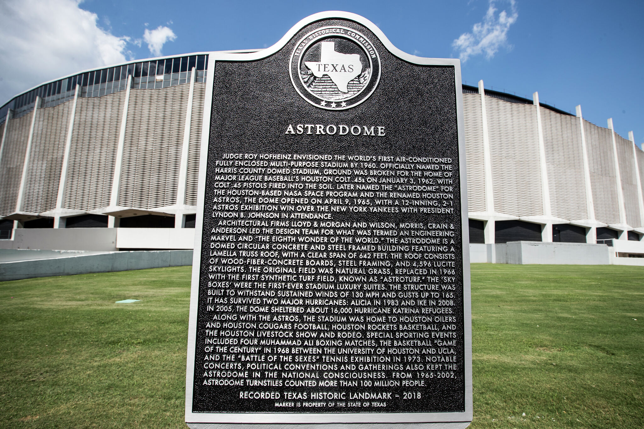 Why Houston’s dream Astrodome renovation is likely dead.
