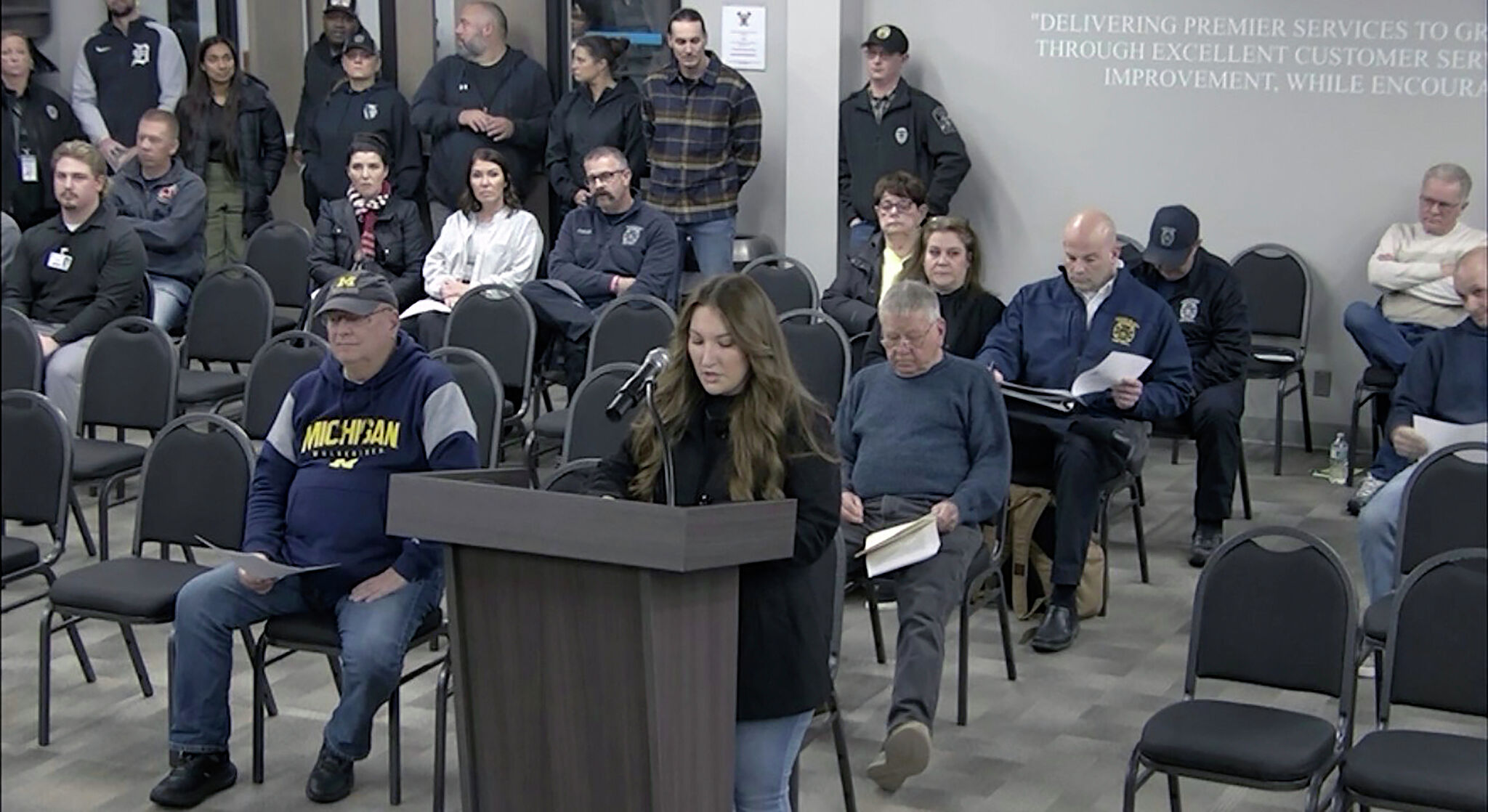 Neil Frank, former hurricane center chief who improved public outreach ...