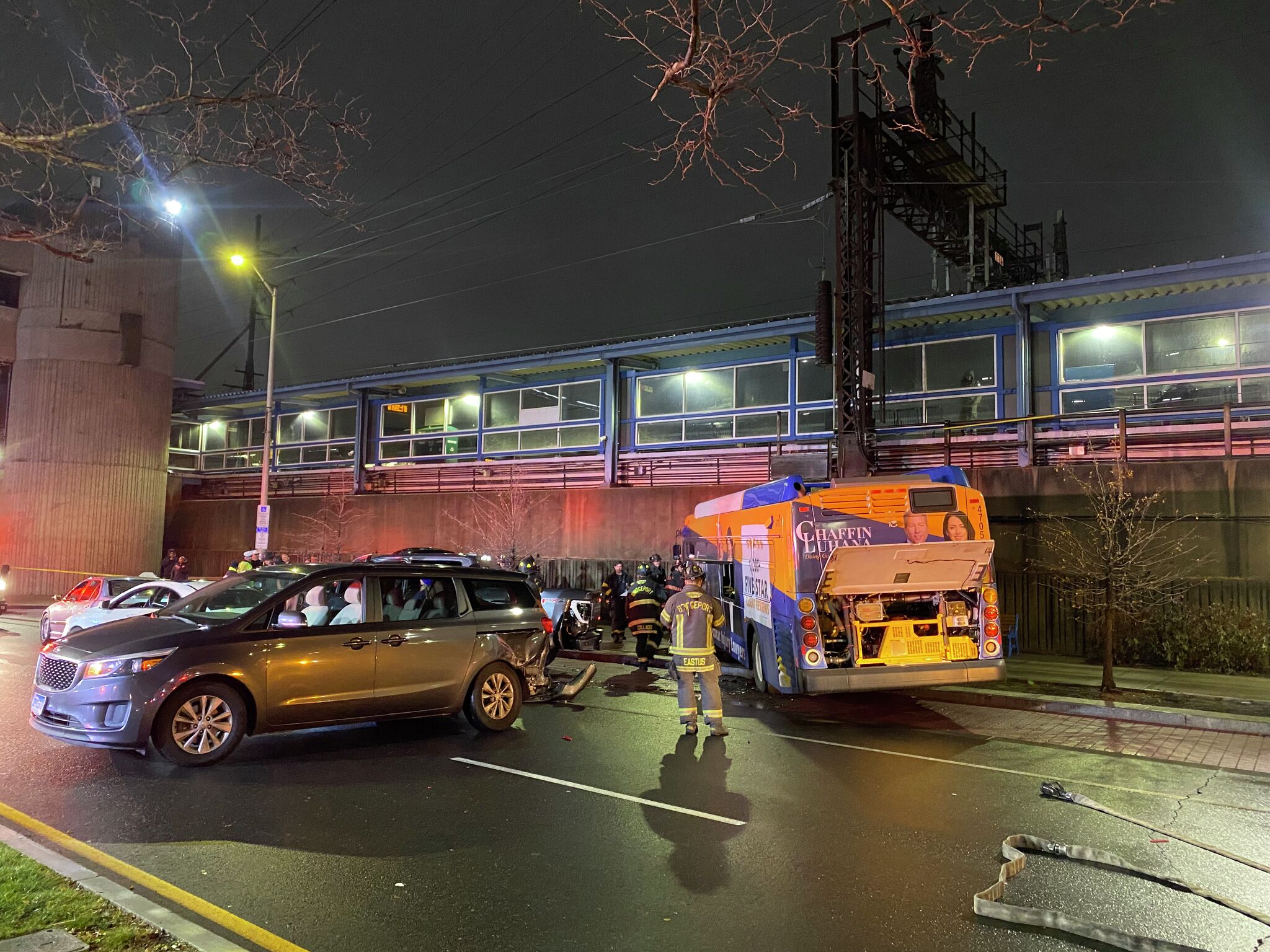 7 injured after Bridgeport bus crashes into train station: Official