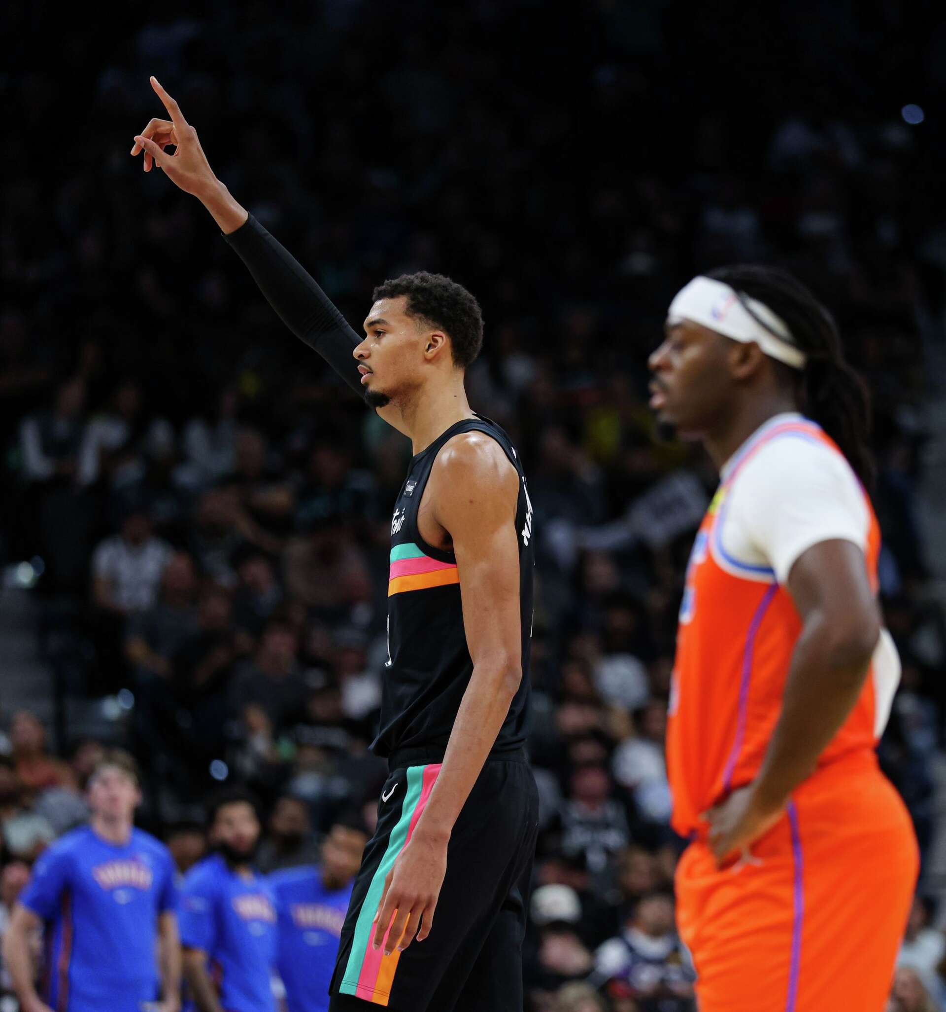 How long can the Spurs bring Victor Wembanyama off the bench?