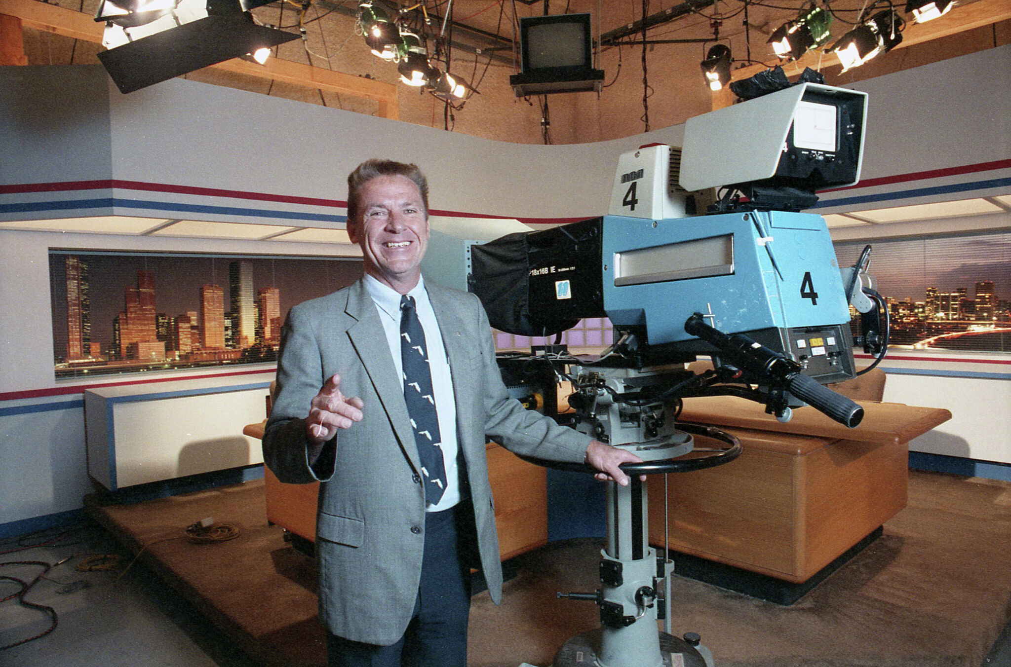Former KHOU 11 chief meteorologist Neil Frank dies at 94