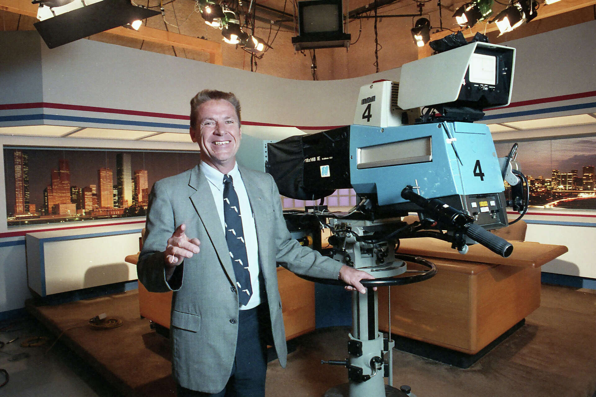 Remembering Dr. Neil Frank as Houston's calm in the eye of the storm