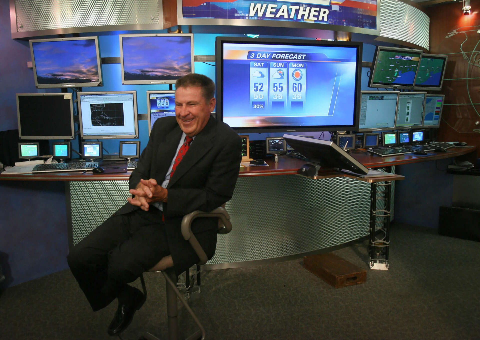 Neil Frank, former KHOU chief meteorologist, dies at 94