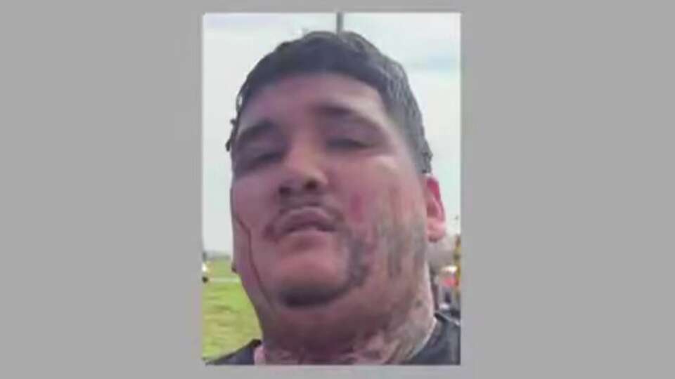 DPS: Laredo man arrested after high-speed pursuit ends in crash