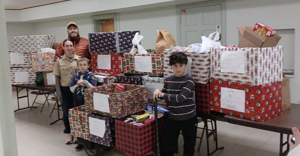 Reed City Michigan Cub Scouts donate to Project Starburst