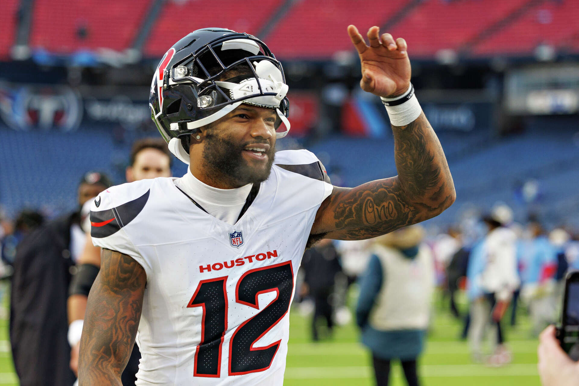 Texans' Nico Collins honors Make-A-Wish kid after his death