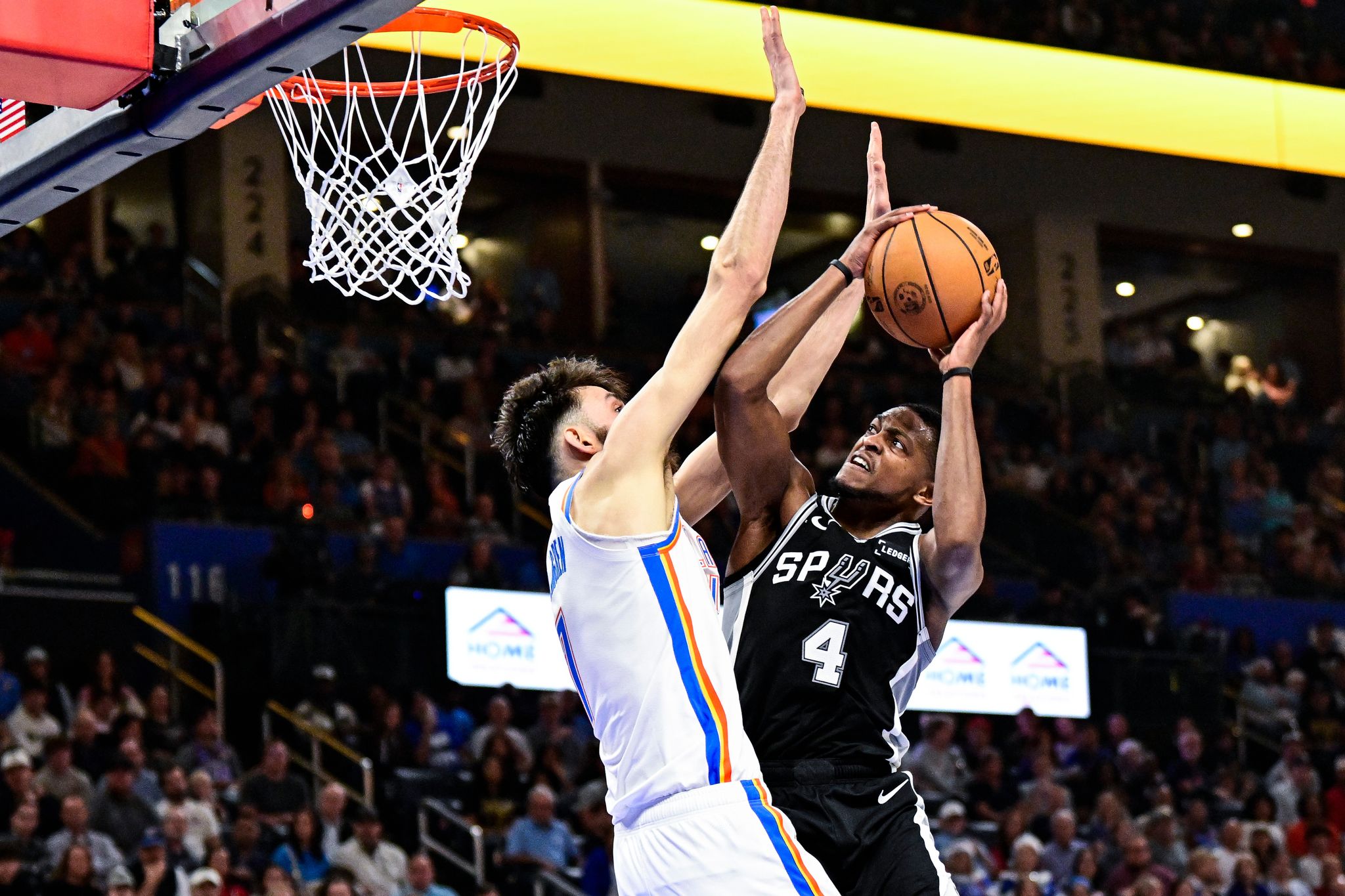 Spurs doblegan 117-102 a Thunder, su 3ª victoria ante los campeones de ...