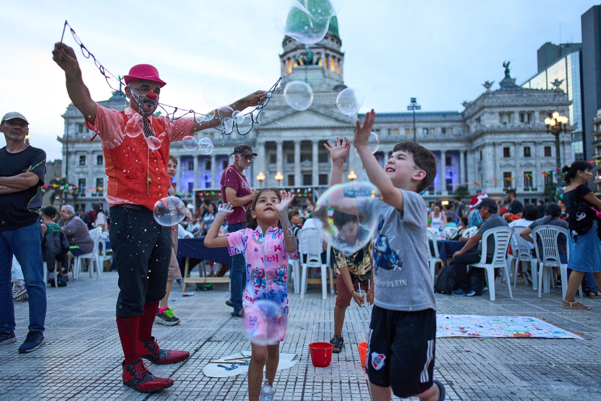 Christmas in Venezuela, polleras and more top photos this week in Latin ...