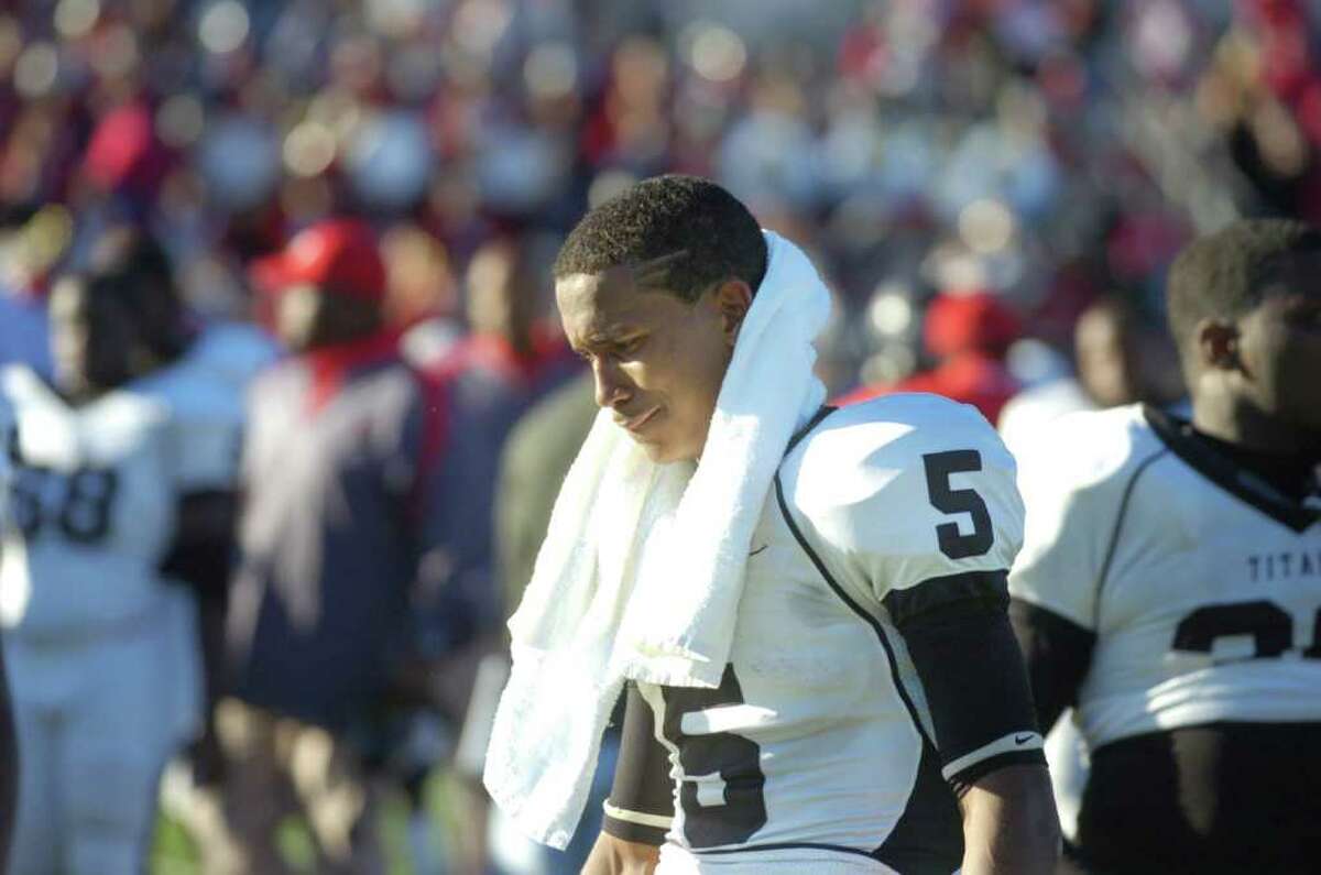 Memorial football season ends in third-round loss