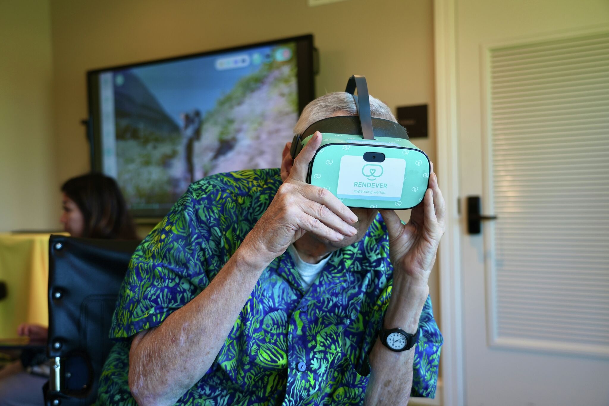 Virtual reality opens doors for closer connections