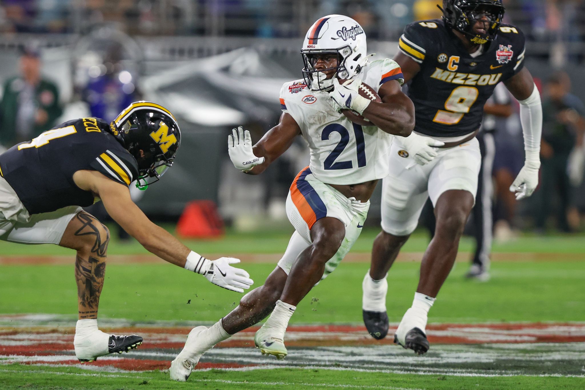No. 20 Virginia notches first 11-win season by beating 25th-ranked ...