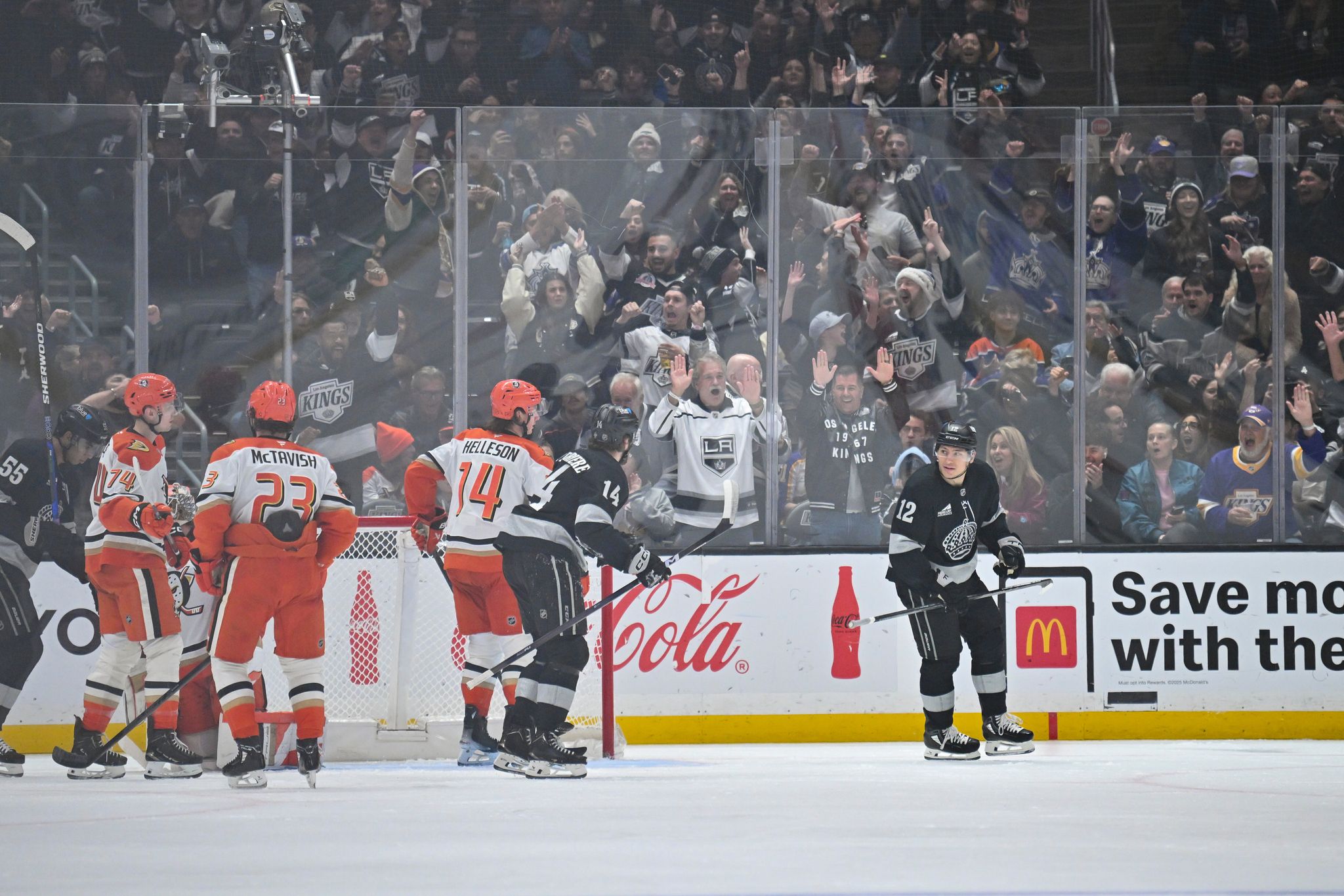 Alex Laferriere nets hat trick as Kings end scoring funk in 6-1 win ...