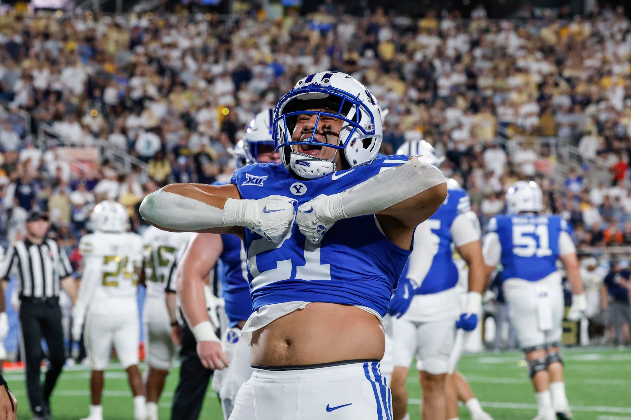 BYU remonta y vence al Georgia Tech 25-21 en el Pop-Tarts Bowl
