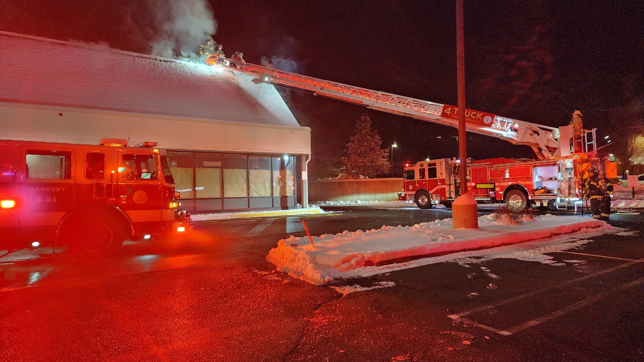 Danbury firefighters douse fire in former Stop & Shop building