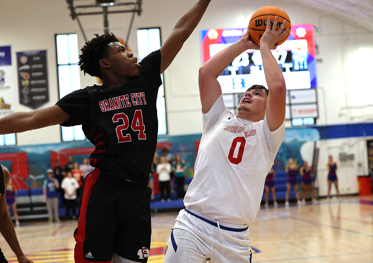 49ers' George Kittle misses key game against Bears with ankle injury