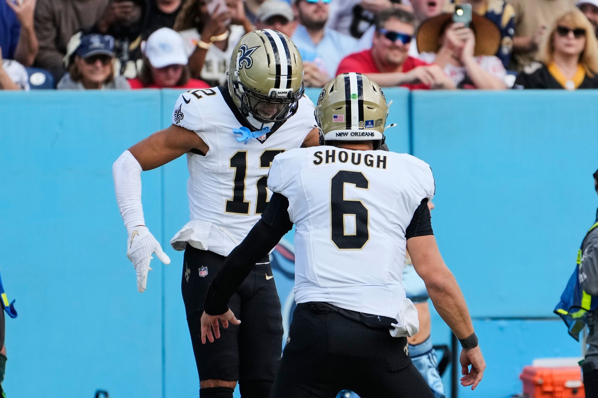 Tyler Shough impulsa a los Saints con gran segunda mitad para vencer 34 ...