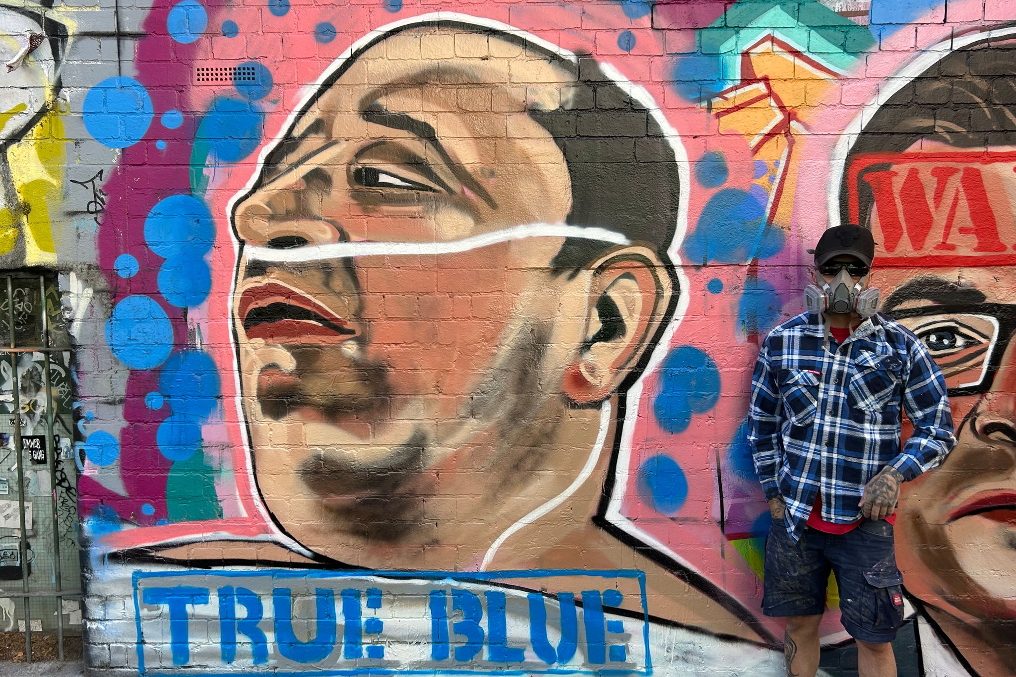 Rifle-toting police will patrol the 5th Ashes cricket test in Sydney ...