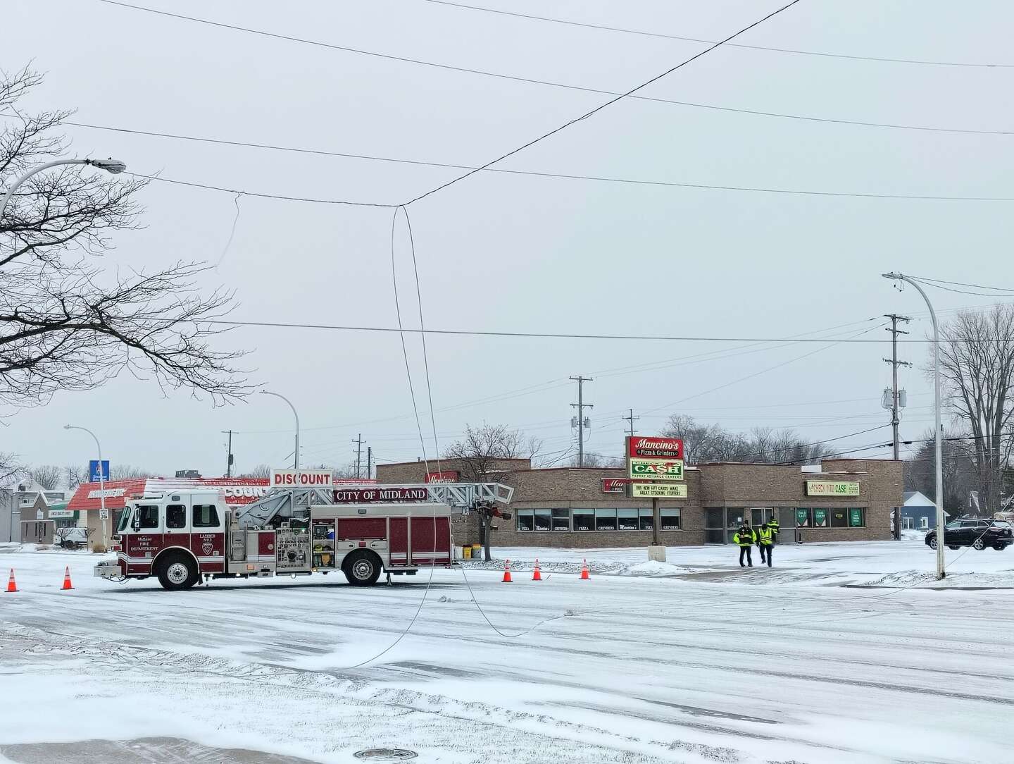 Winter storm batters Midland with blowing snow, high winds and ice