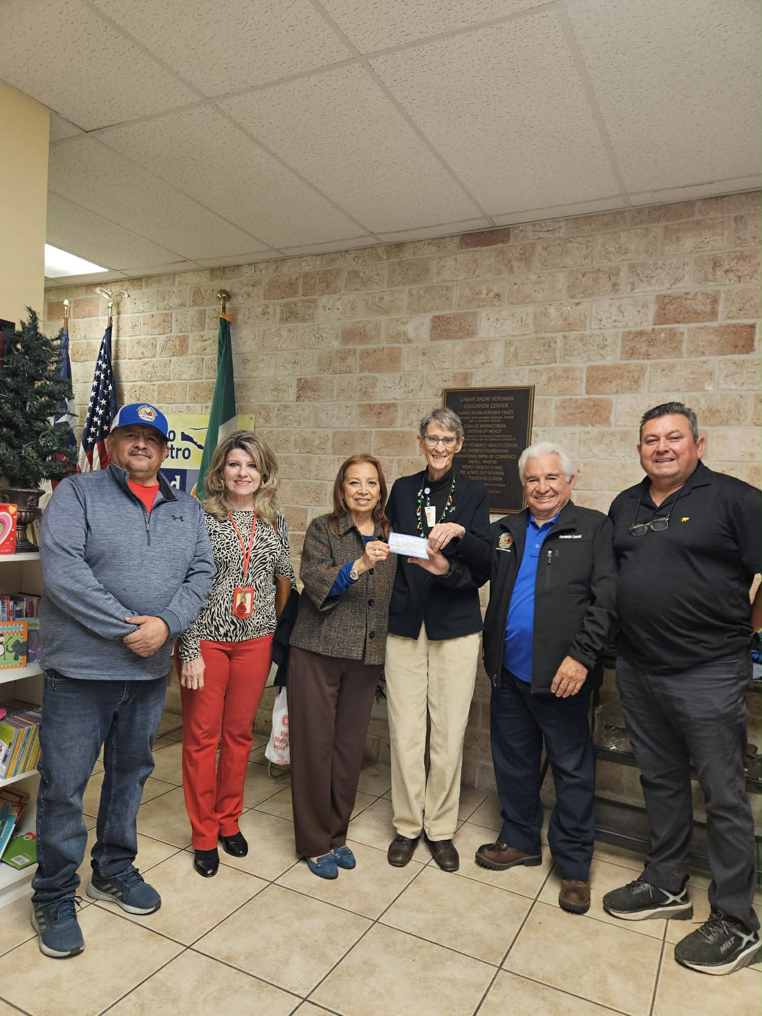 Laredo Sports Association donates to local groups, athletes