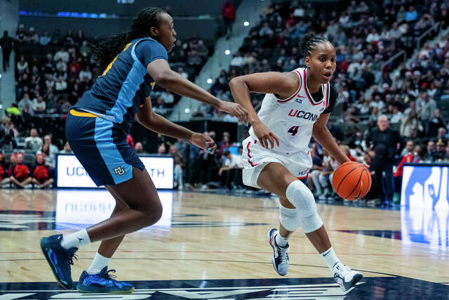 UConn freshman forward Blanca Quiñonez honored by Big East