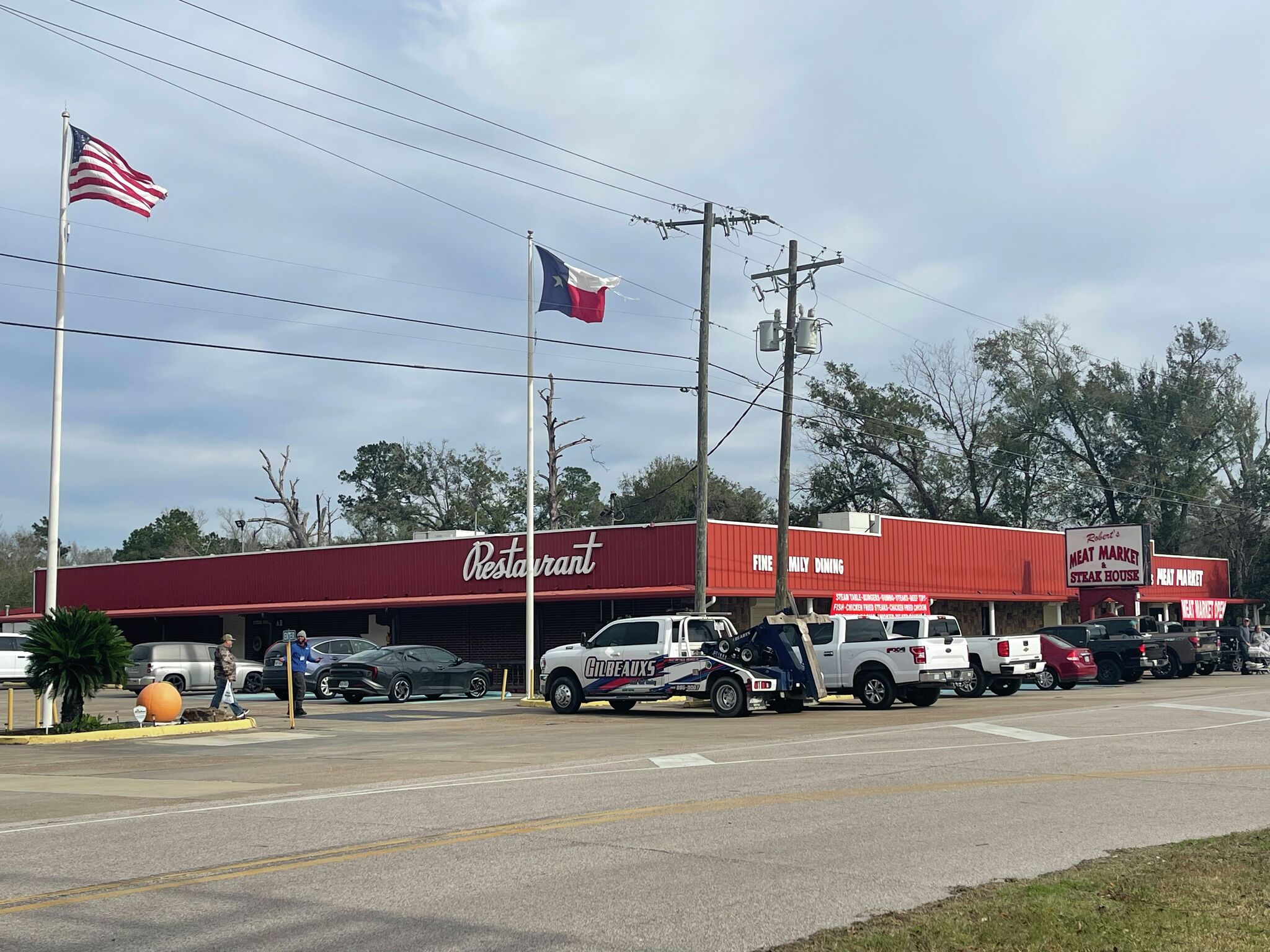 Surge in federal officers in Minnesota focuses on alleged fraud at day ...