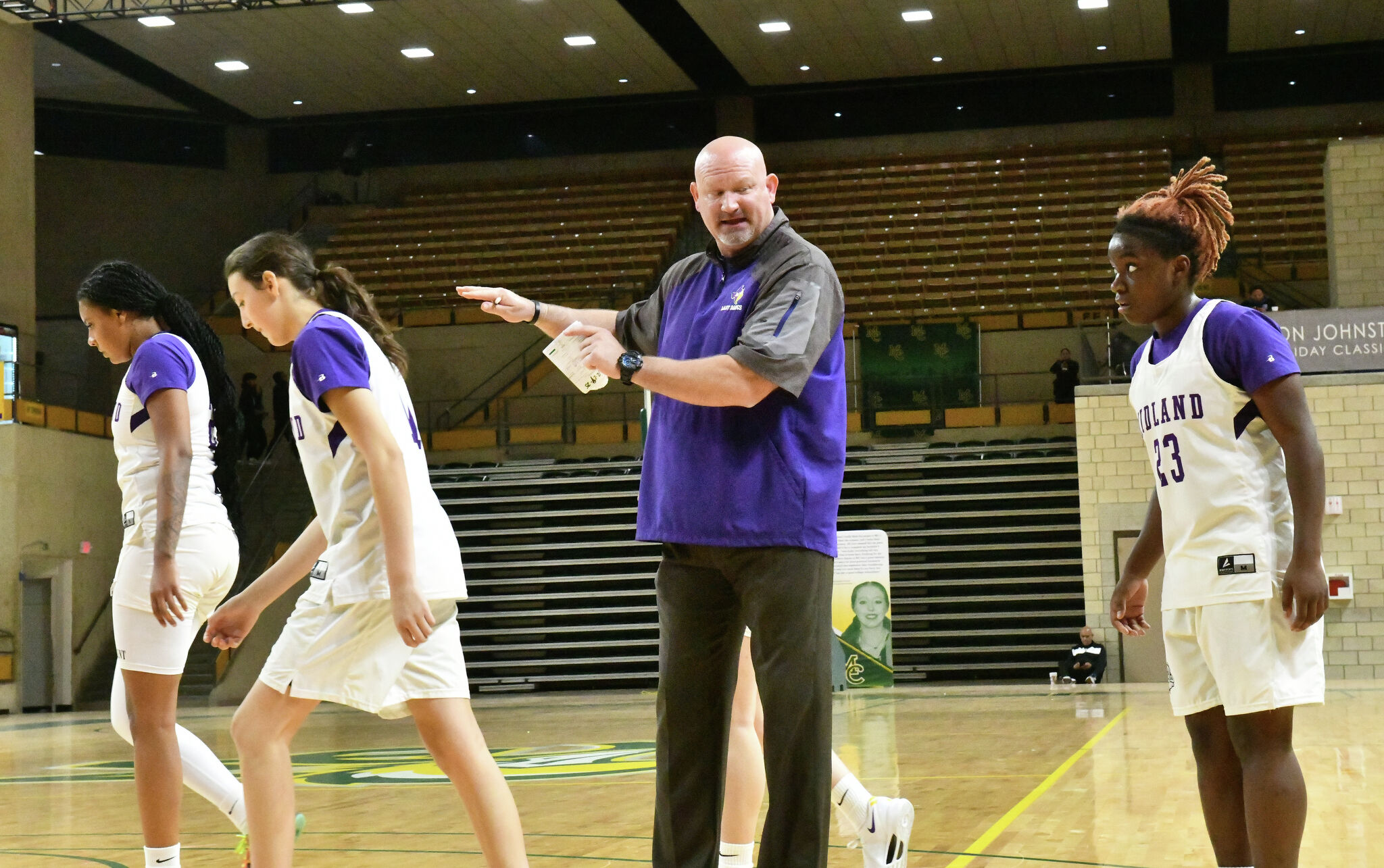 Jamal Shead scores 19 as Raptors overcome 21-point deficit to beat ...